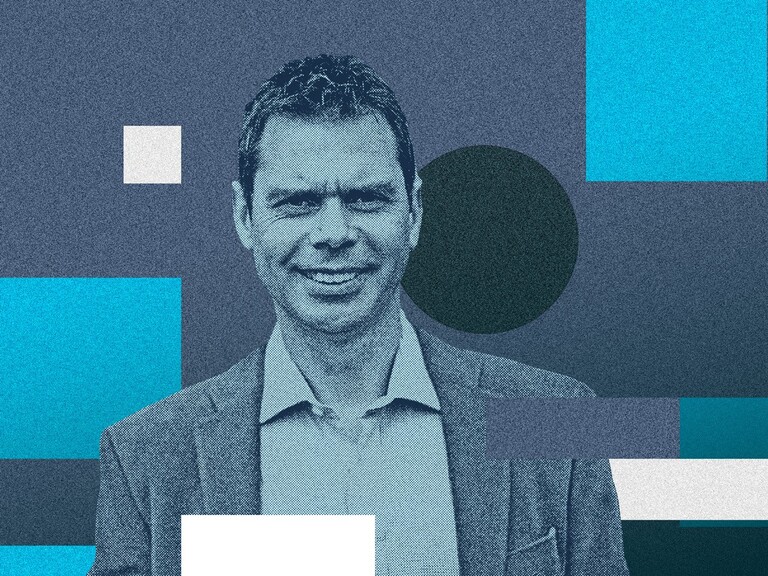 Amazon to distribute sports content through Screach to pubs, commercial ...