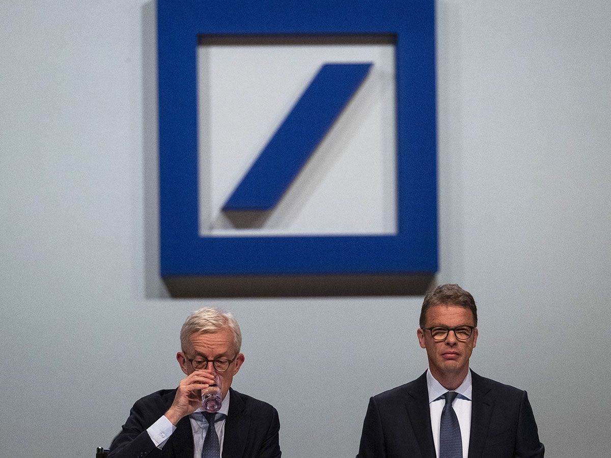 Deutsche Bank Share Price Deutsche Sees Quarterly Losses Increase