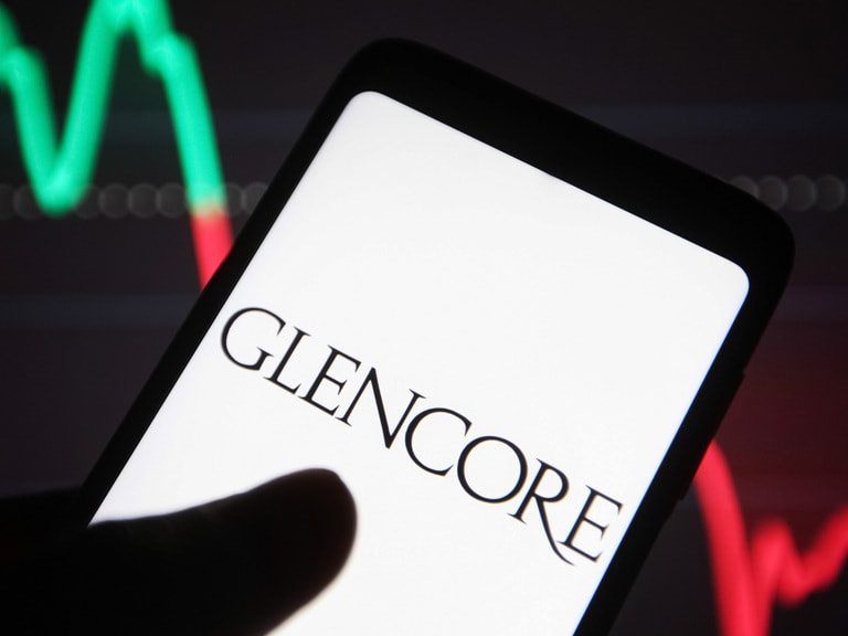 Glencore shares up 2.7% as Teck Resources snubs takeover